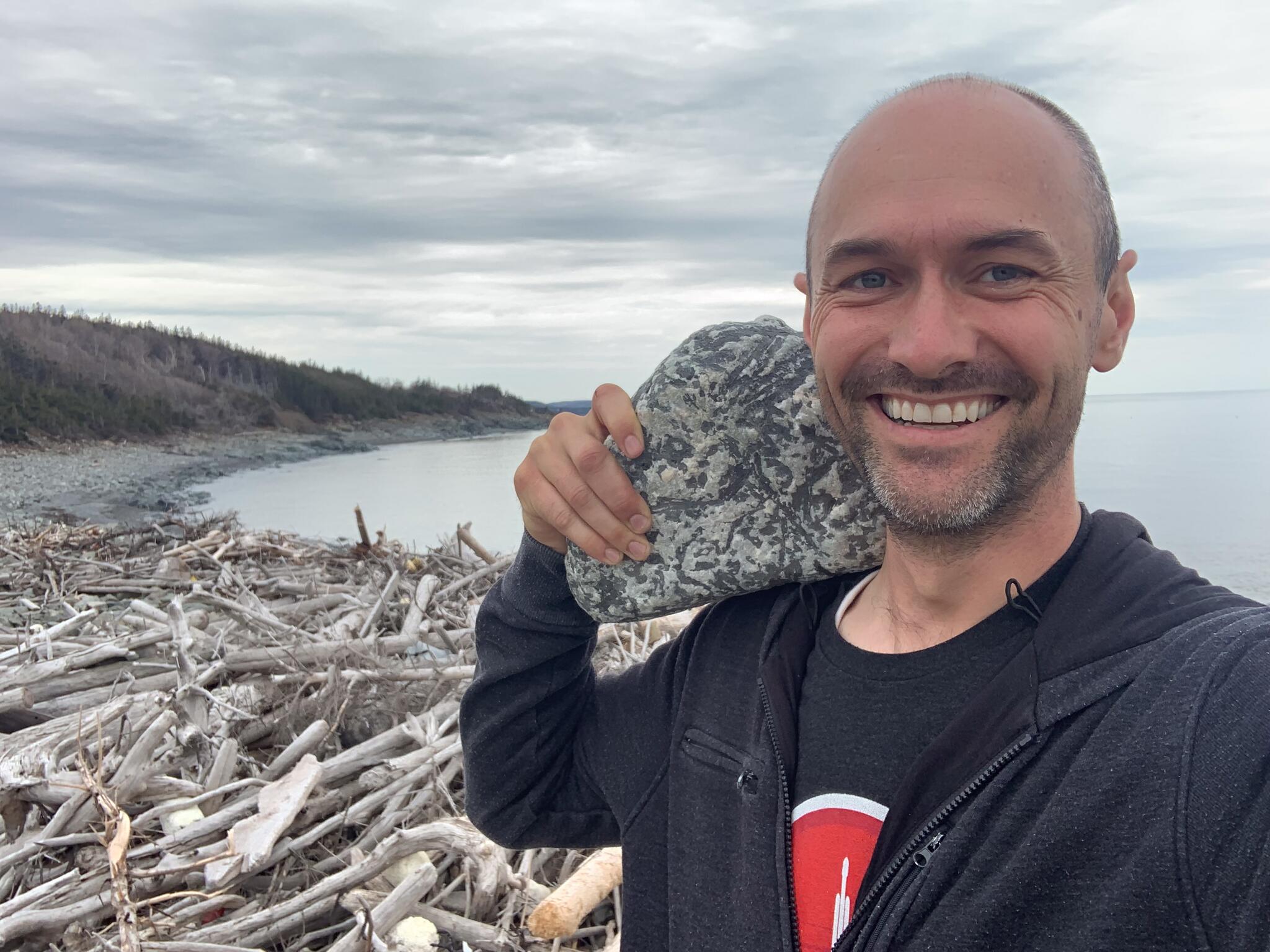 Dr. Christopher Spencer Receives Award from GAC | Department of Geological Sciences and ...